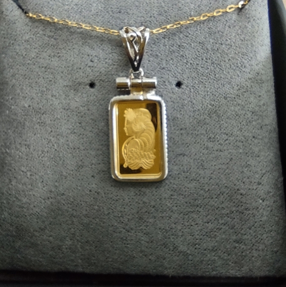 PAMP Suisse | Jewelry | Pamp Gram Fortuna Bar In Sterling Silver Bezel ...